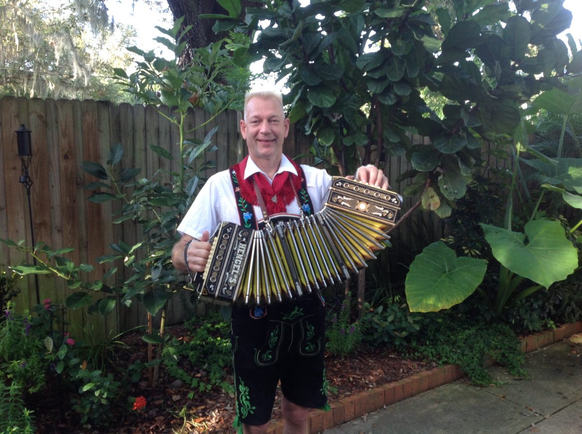 Dan Witucki and Heimatland Musikanten return to Minnesota – Winthrop News