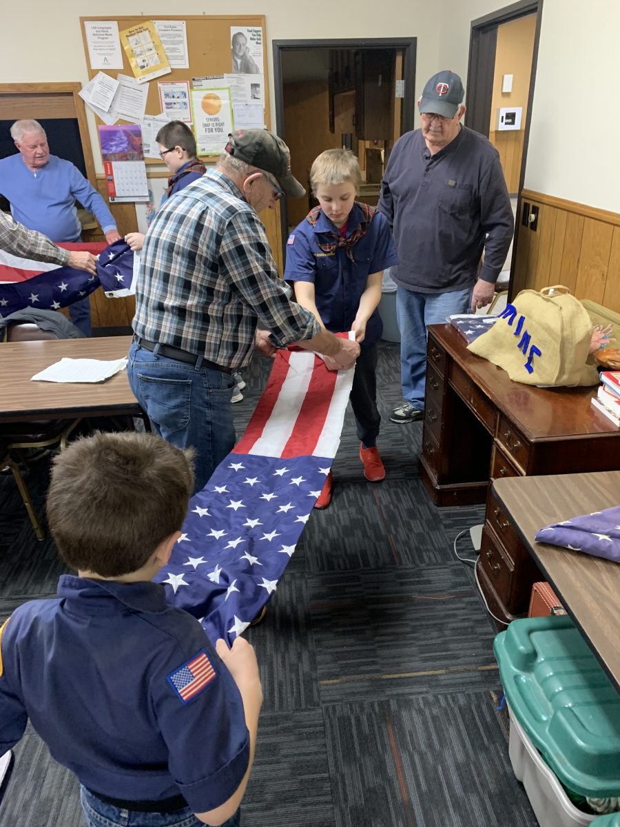 Local Scouts learn from the Winthrop Honor Guard – Winthrop News
